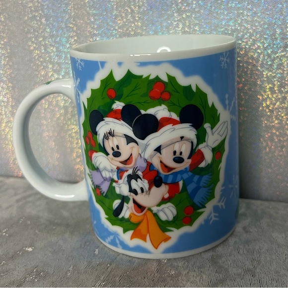 Disney | Dining | Disney Mug Christmas Mickey Minnie Goofy Xmas ...